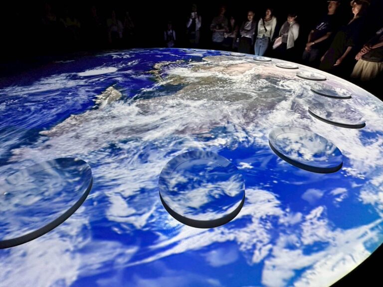 【大阪万博2025】EARTHMART(アースマート)パビリオン体験レポ｜万博梅干しも登場！展示内容・所要時間・感想まとめ - BeeTrip【びーとりっぷ】